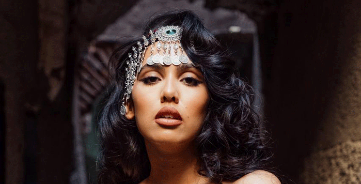 Elle dévoile une riche palette musicale: Manal sort son album «Arabian ...